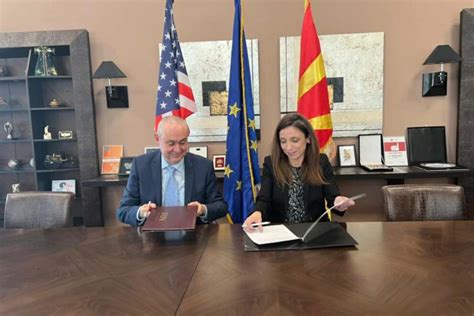 Бугарски универзитет и три приватни македонски универзитети потпишаа меморандуми за соработка