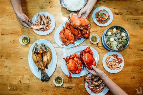 บุฟเฟ่ต์กินปูไม่อั้น ต้นนาโฮมสเตย์ จันทบุรี ไปคนเดียว