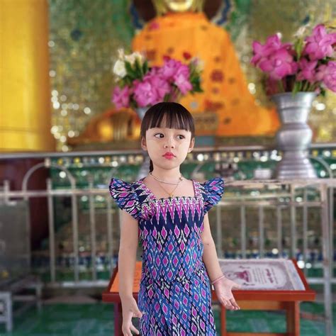 ပလေကပ်၆၉၀၀ ၂၀တစီးကစယူပေးပါ အထည်တွေအကုန်မြန်လို့ မြန်မြန်လာမှာမှရပါမယ