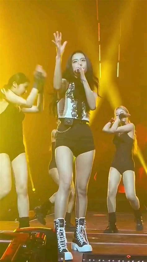 Jisoo Fancam