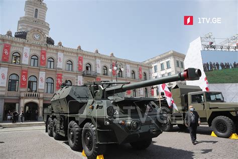 თავისუფლების მოედანზე 26 მაისისთვის ემზადებიან [ფოტო] 1tv