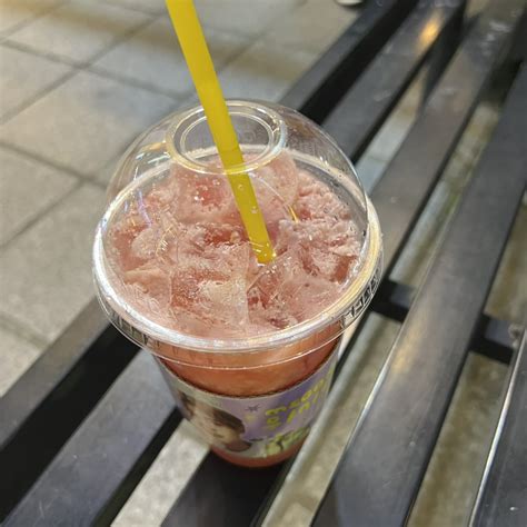 메가커피 메뉴 가격 꿀수박주스 맛 칼로리 Feat 수박주스 네이버 블로그