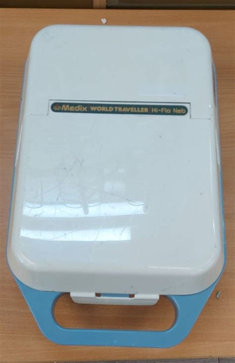 Medix World Traveller Hi Flo Wynne Optics