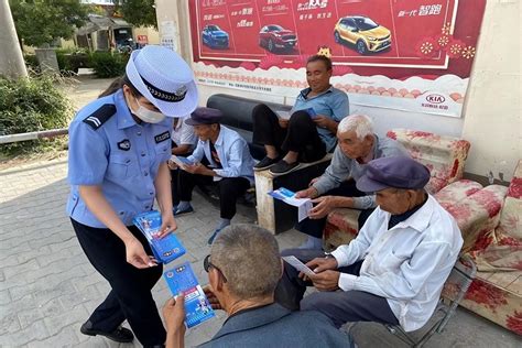 端午棕子香 内蒙古杭锦后旗交警进农村宣传交通安全忙 中国交通网 Traffic In China