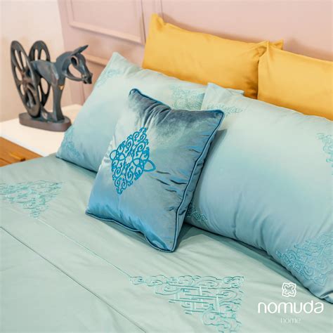 ХААН БУГУЙВЧ ХАТАН СҮЙХ КОЛЛЕКЦ