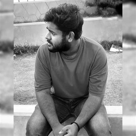 Vignesh Vr Vigneshvr • Threads Say More