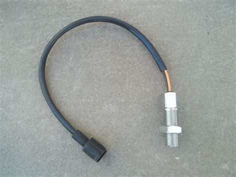 Cummins Magnetic Pick Up Mpu Speed Sensor Speed Transducers स्पीड