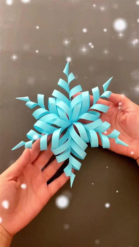Best 12 How To Make Giant Paper Snowflakes Step By Step Photo Tutorial Artofit