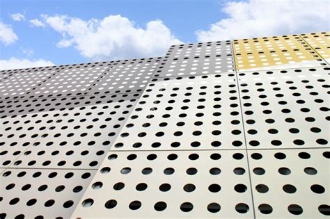 [철판타공판 타공판넬 ] 동두천 신한대학교 연수원 Egi 갈바철판 타공 홀리패널 펀칭판 공사 네이버 블로그