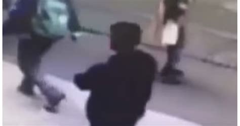 Вижте атентатора в Истанбул в момента на взрива видео 18