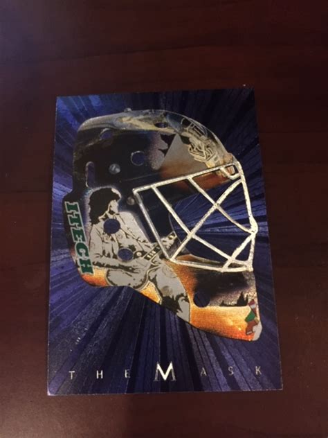 2001 02 Be A Player Between The Pipes Mask Sean Burke Card Arts