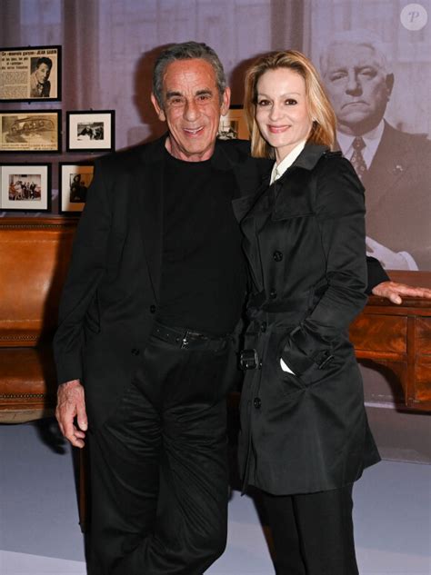 Photo Thierry Ardisson Et Sa Femme Audrey Crespo Mara Vernissage De Lexposition Jean Gabin