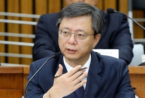 우병우 재판 첫 공판준비기일 대선 전 5월1일