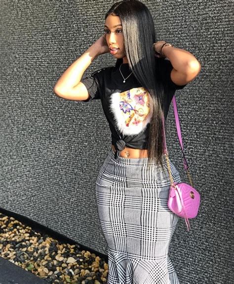 Pinterestdeshanayejelks Real Hot Girls Want To Show Their Asses You