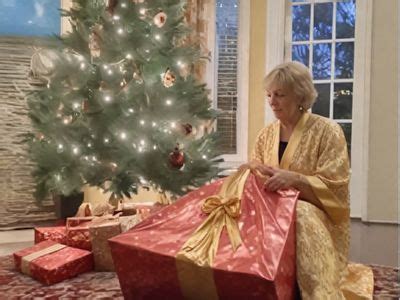 My Stepmom Took The Christmas Gift My Dad Left Me Told Me I Didnt Deserve It Unaware It Was