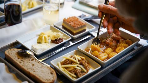 Tgv Lyria A Top Notch Rail Service Univers Voyage