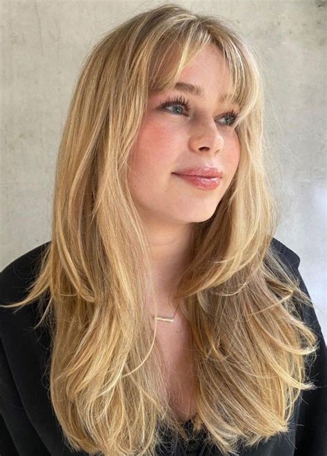 40 Variations Of Bangs For Round Face Shapes To Try In 2025 Saç Kesim