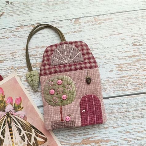 Ключница Домик с яблоней Японский пэчворк в интернет магазине Ярмарка Мастеров по цене 1800