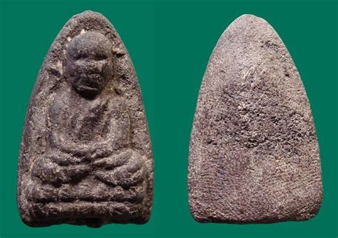 หลวงพ่อทวด วัดช้างให้ วิธีดูพระหลวงพ่อทวดเนื้อว่าน ปี 2497 โบราณคดี ของเก่า ประวัติศาสตร์โบราณ