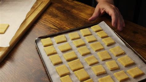 Easy Cornbread Crackers Recipe Sustainable Slow Living