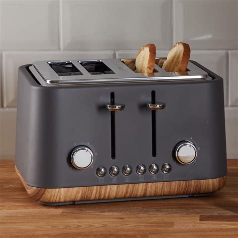 Input And Output Of A Toaster