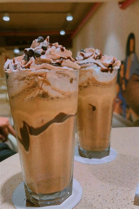 Refreshing Iced Coffee Drinks