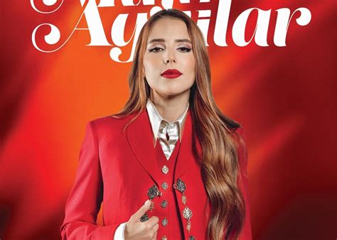 Majo Aguilar Le Canta A México