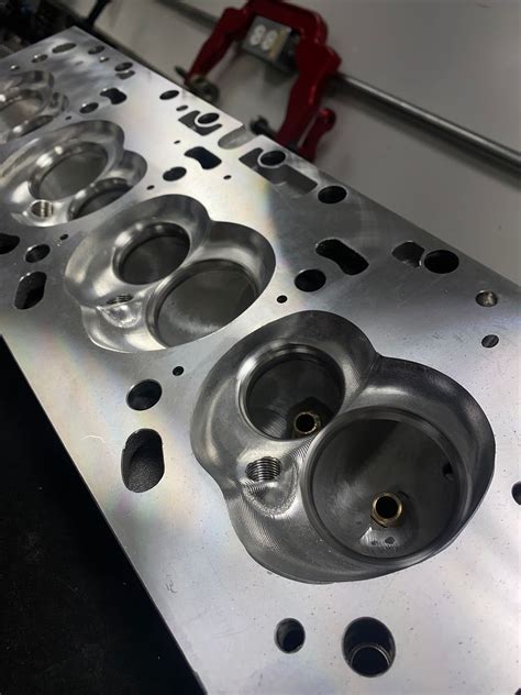 Premier Cnc Porting Edelbrock 61025 Oldsmobile Cylinder Heads Pair