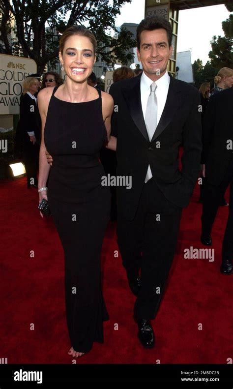 Susan Dey And Charlie Sheen At The Golden Globe Awards In 2002 Credit Ron Wolfson Mediapunch