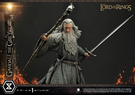 The Lord Of The Rings Gandalf The Grey Premium Masterline Series