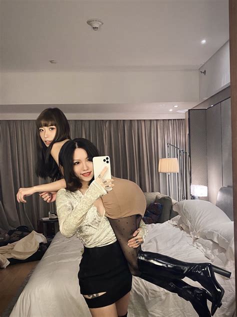 Our Daily Life🖤 舌尖上的菊花 Xxgirls