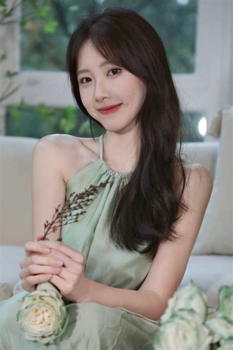 温柔女头 堆糖美图壁纸兴趣社区