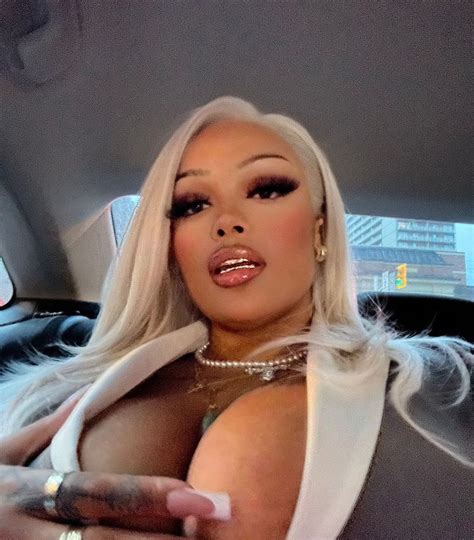 330 Best Pfp 🩷 Ideas In 2025 Pretty Selfies Cute Selfie Ideas Cute