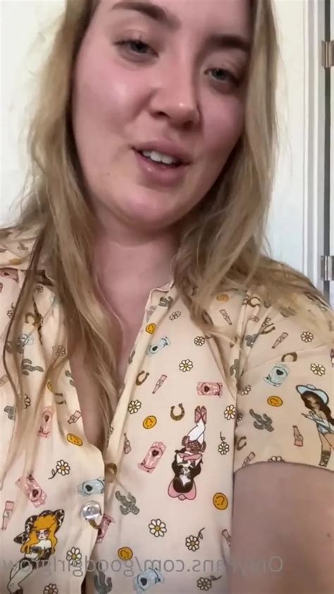 Ggg Bbw Look At My Big Whaite Fat Belly 8