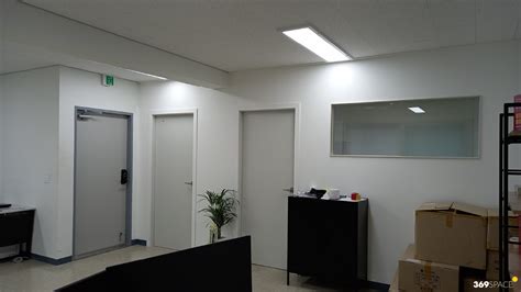 심플함과 가성비를 겸비한 스타트업 사무실 인테리어