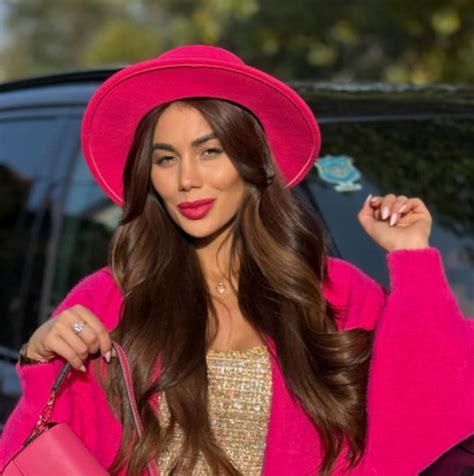 Тайните на Даниела Рупецова ето истината за връзката й извън Ергенът За Жената