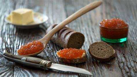 Как отличить настоящую икру от имитированной Какой сегодня праздник