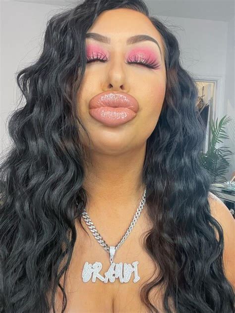 Dick Sucking Lips Waiting To Be Fucked 😜 Rbrandibae