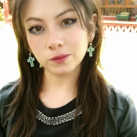 Jane Del Castillo Janeofthecastle • Threads Say More