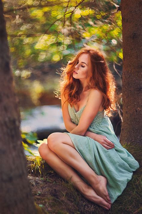 Pin By Paladin Errant On Redheads Red Haired Beauty Stunning Redhead