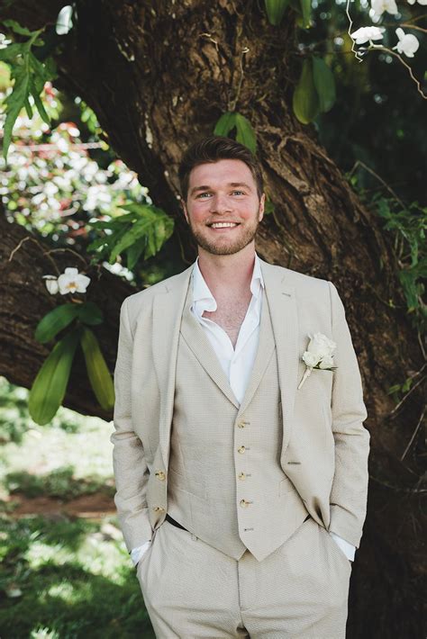 Enchanted Wedding Day At Haiku Mill Karina Levi Tara Lee Photography Hawaii Wedding