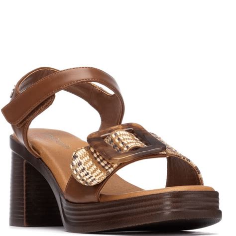 Refresh Brown Leather Block Heel Sandals 175027 Bejeweled At Soul