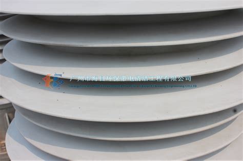 复合绝缘子清洗对比图海日环保 广州带电清洗服务品牌！