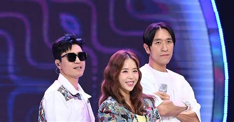 코요태 더쇼에 등장한 데뷔 25주년 조상님들[엑s Hd포토]