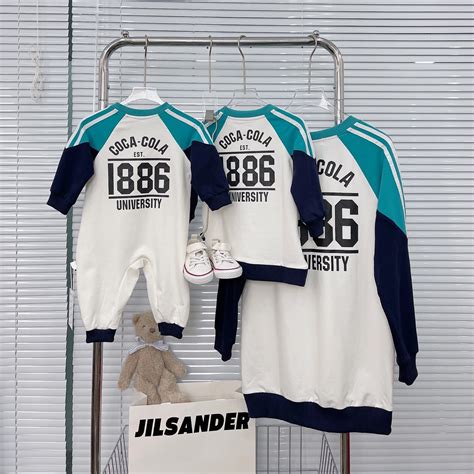 온 가족용 아기 아빠 엄마 매칭 옷 스웨터 셔츠 여성 여아 긴 소매 상의 엄마와 딸 아들 후드 Aliexpress