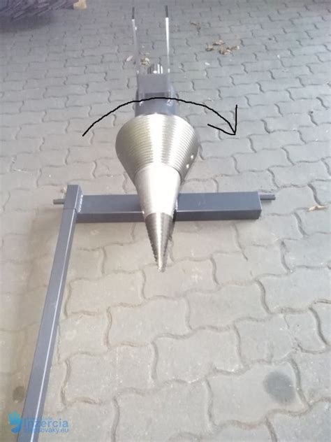 Kuželová štípačka Na Dřevo Za Traktor Zetor Major Do Tří Bodu Drevoobrábacie Stroje Dolné