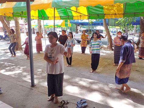 ซ้อมฟ้อน วัดผาสุการาม อำเภอวารินชำราบ จังหวัดอุบลราชธานี