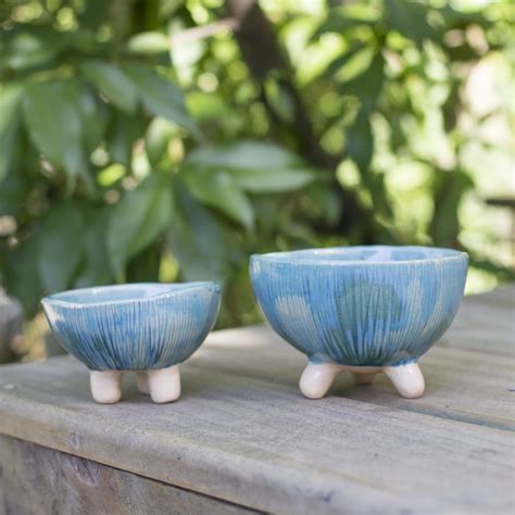 Maceta Con Patitas Crema Simbiótica