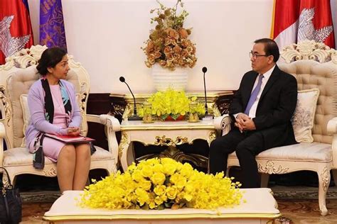 រដ្ឋមន្រ្តីក្រសួងកសិកម្ម អនុញ្ញាតឱ្យនាយកប្រតិបត្តិធនាគារអភិវឌ្ឍន៍អាស៊ីចូលជូបពិភាក្សាការងារ