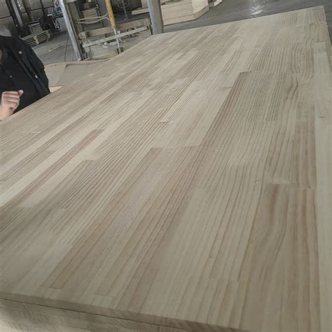 Solid Treated Finger Jointed Treated Pine Lumber Prices Sawn Edge Glued Wood Timber China
